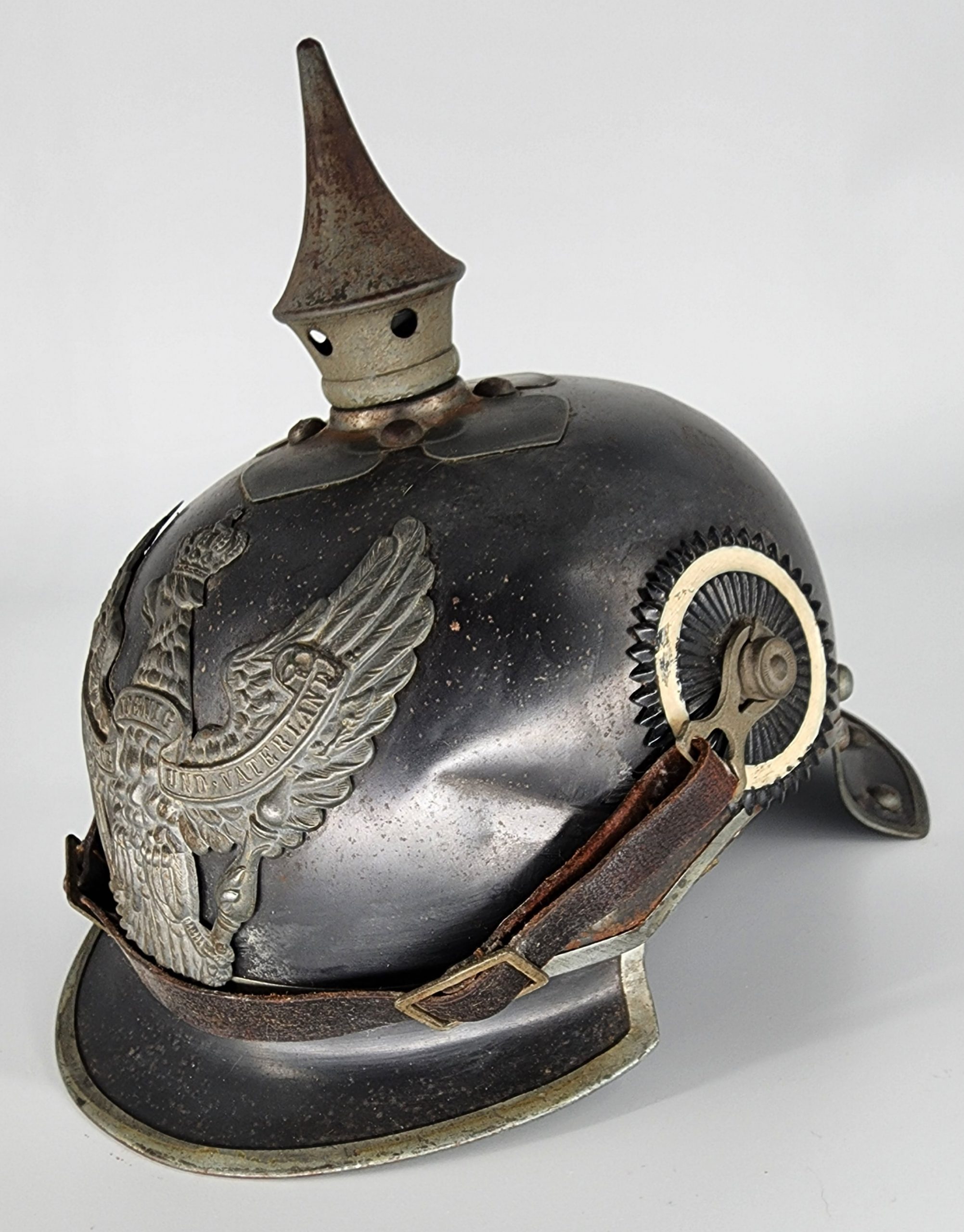 WWI German Pickelhaube / Spiked Helmets & Headgear - Stahlhelms