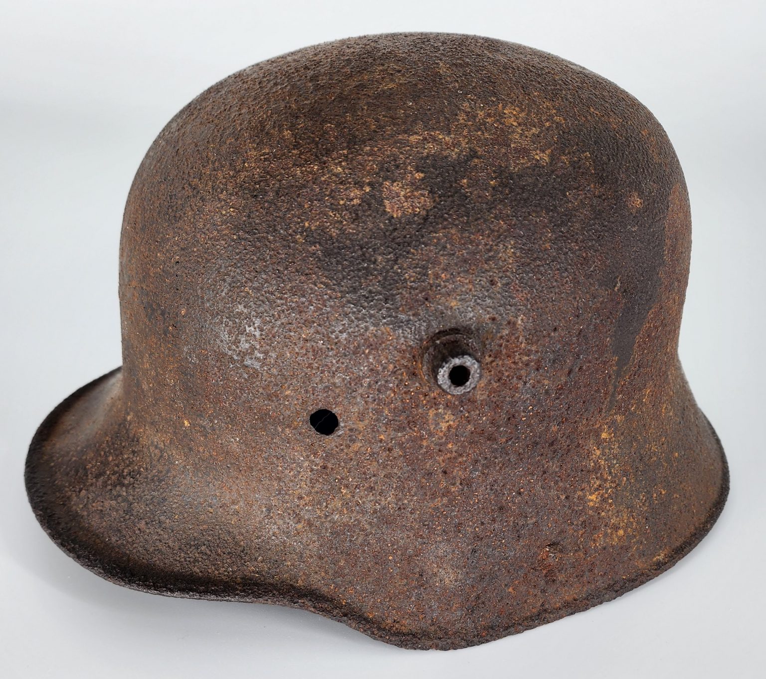 WWI German Steel Helmet / Stahlhelm - Stahlhelms