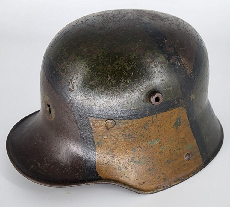 WWI German Steel Helmet / Stahlhelm - Stahlhelms